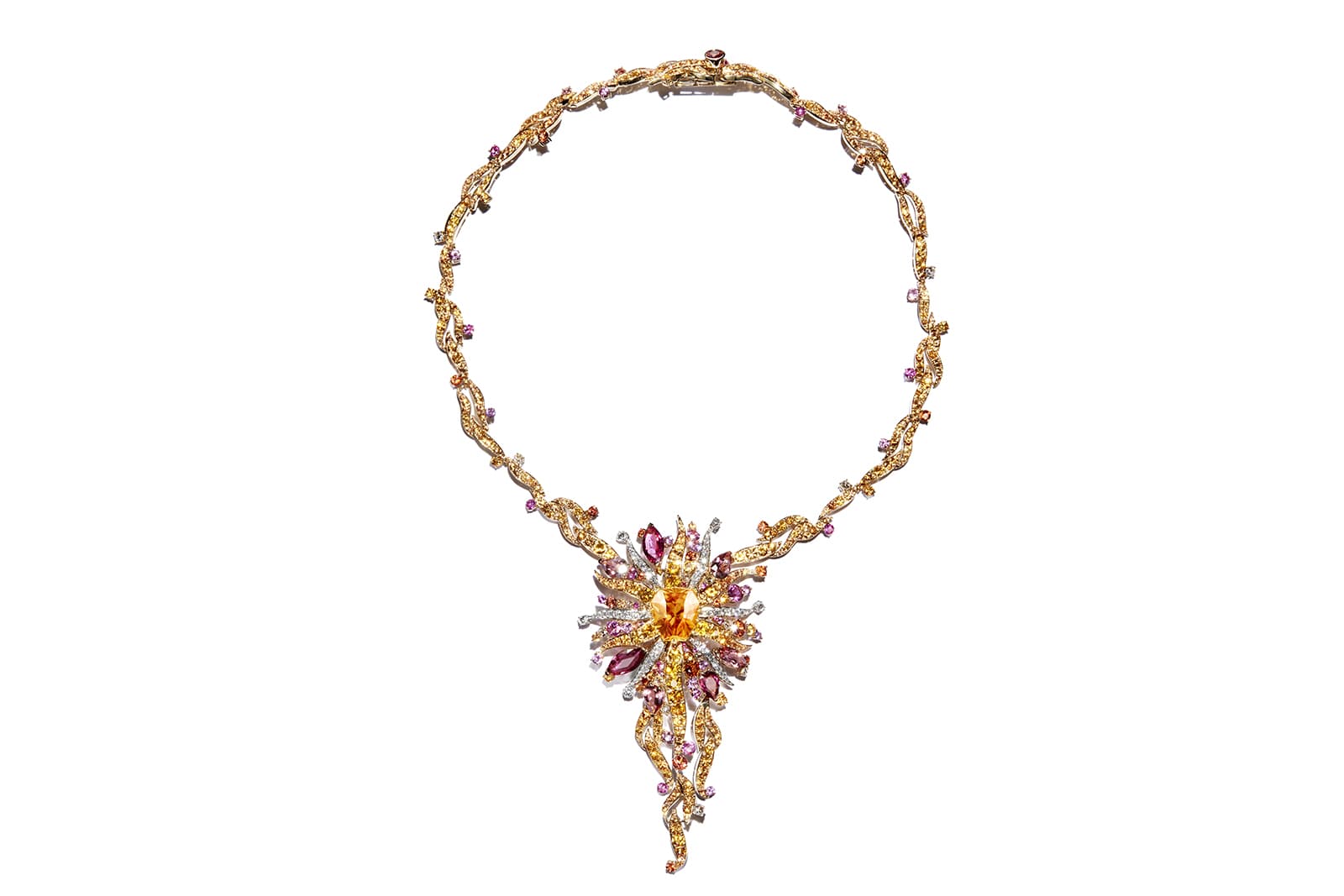 Meet the unorthodox gem cutters challenging the status quo